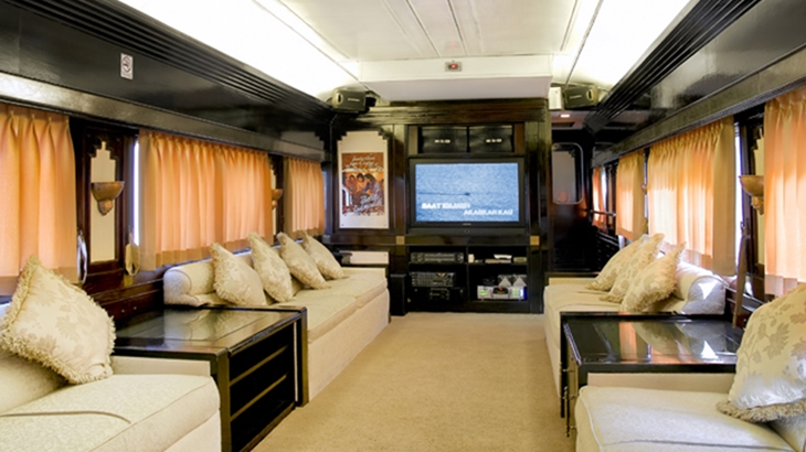 Fasilitas Mewah Kereta Api Indonesia Seharga Rp 19 Juta