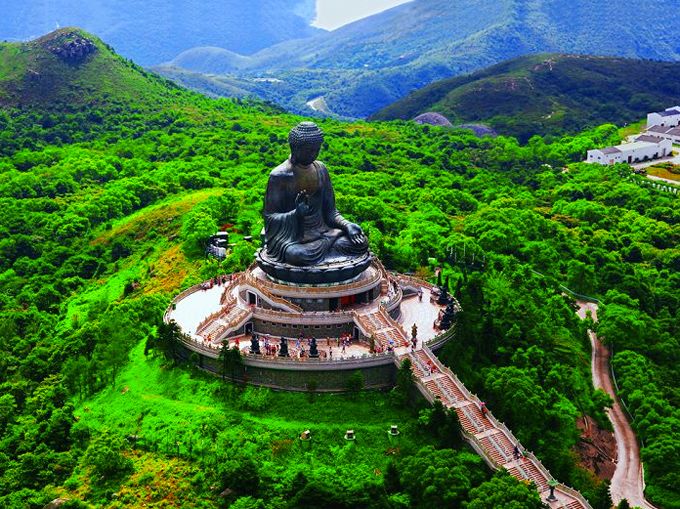 10 Patung Buddha Dengan Ukuran Yang Sangat Besar